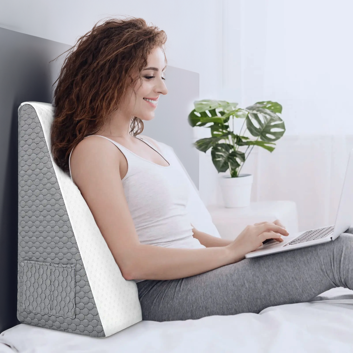 Wedge For Acid Reflux - Gerd Pillow - Sleep Wedge Pillow For Reflux ...